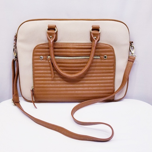 Steve Madden | Bags | Steve Madden Messenger Laptop Bag Rare Nwot ...